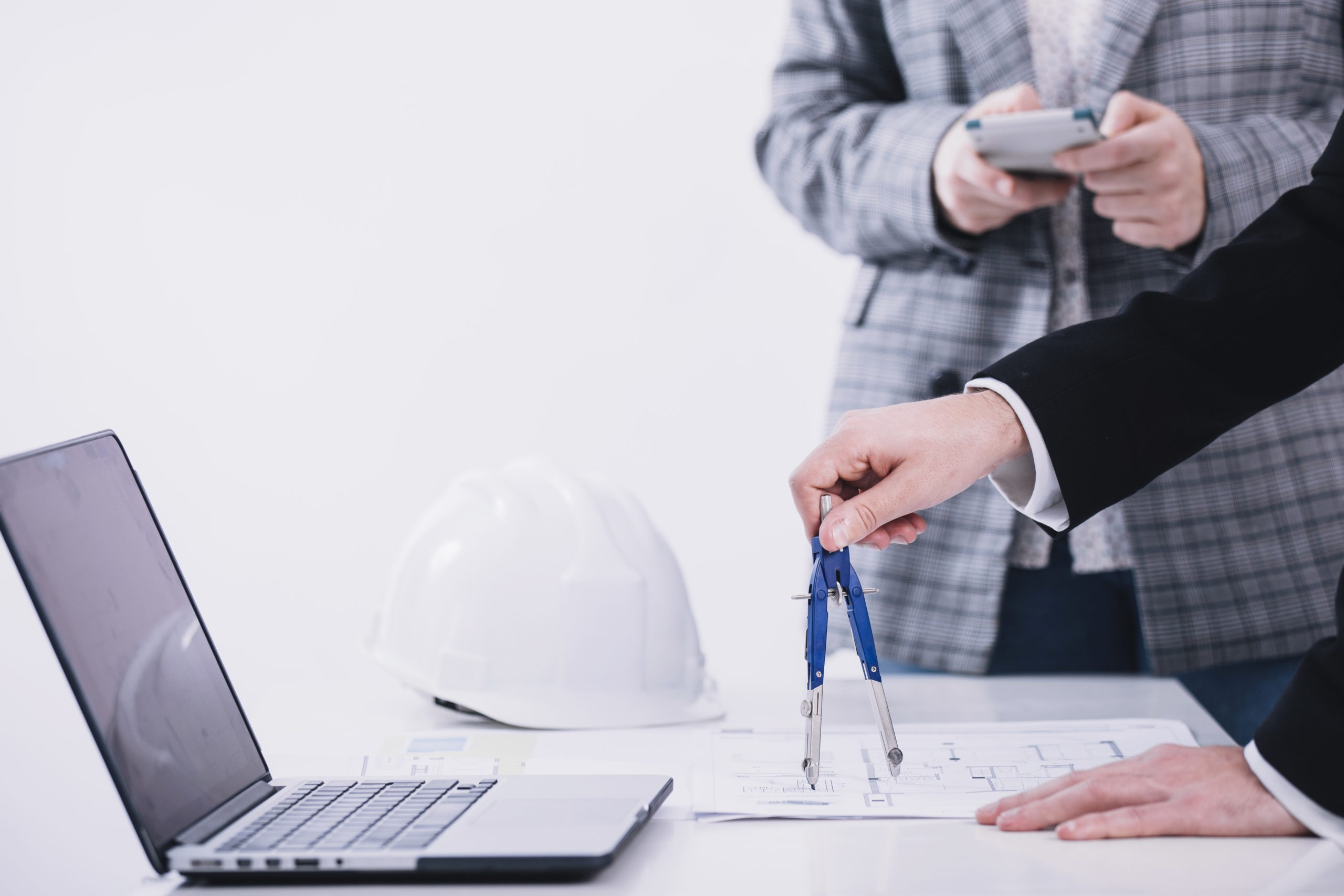 Time Tracking: Key to Construction Project Success