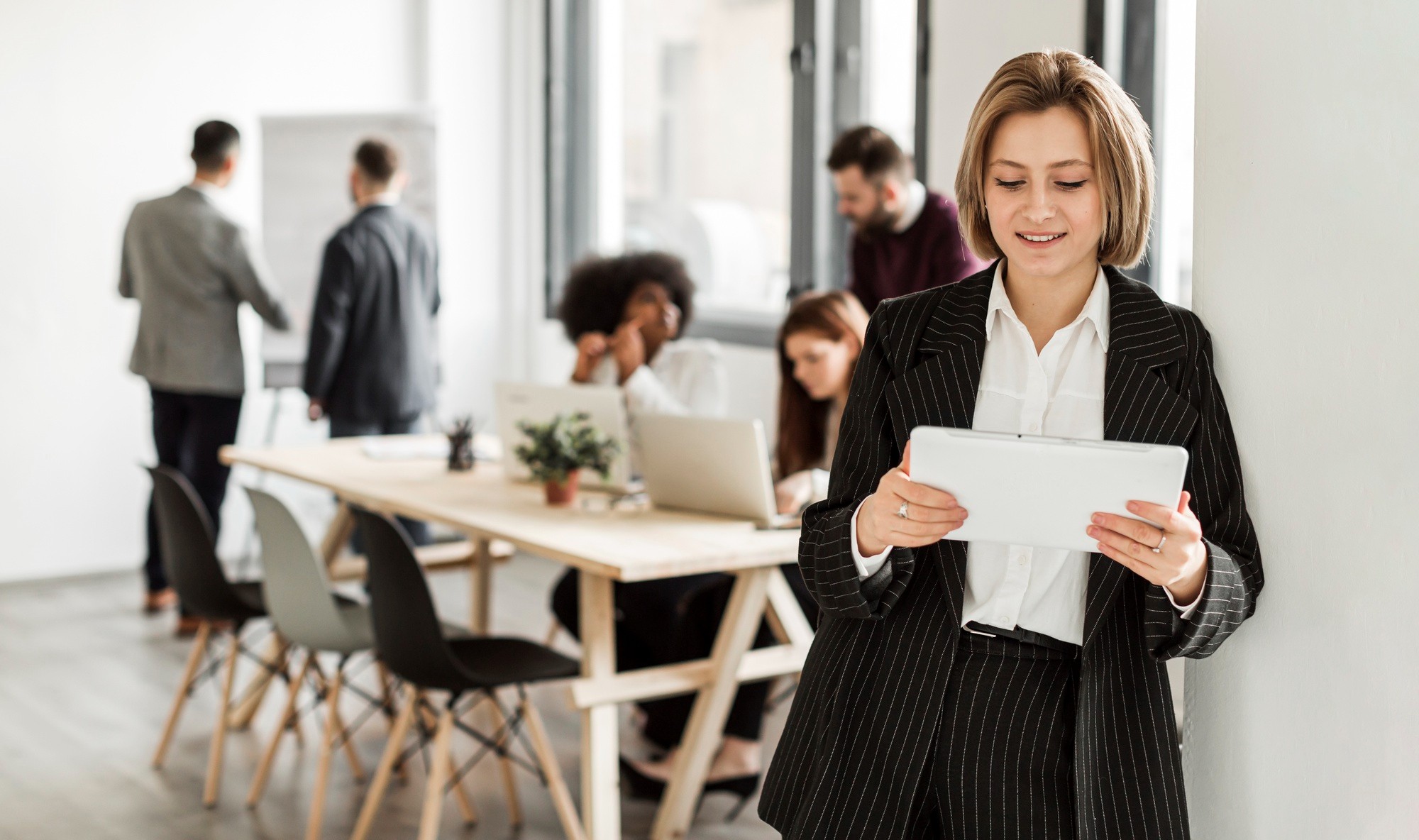 Smart Digital Systems for Workforce Management